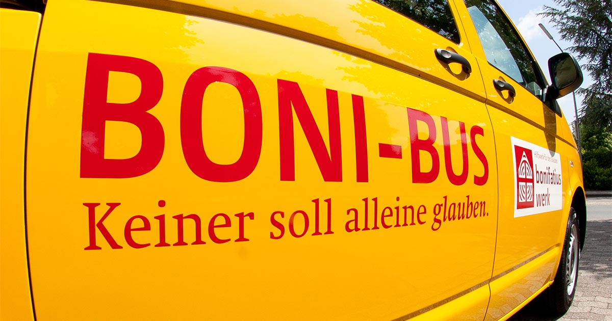 Bonifatiuswerk der deutschen Katholiken: BONI-Bus jetzt auch mit ...